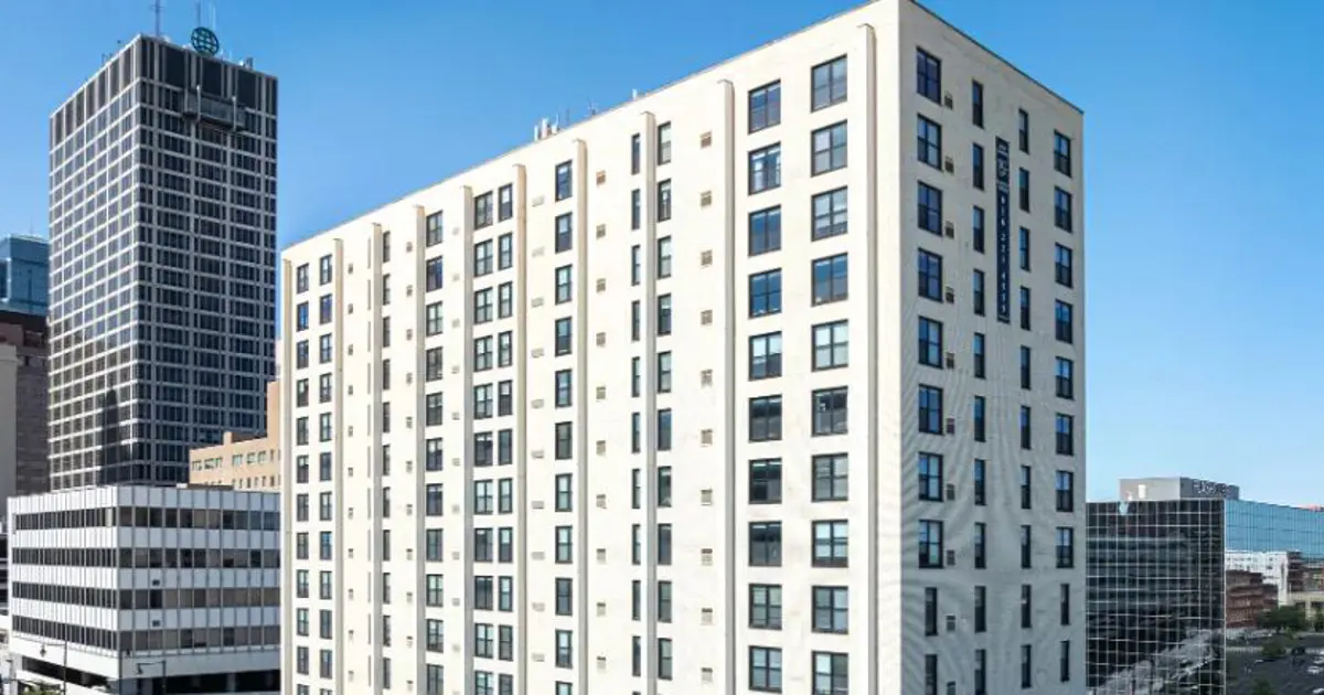 Models | Walnut Tower Apartments